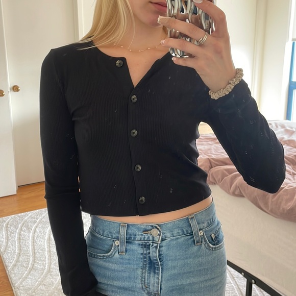 Tops | Aritzia Black Longsleeve Button Down Tshirt | Poshmark